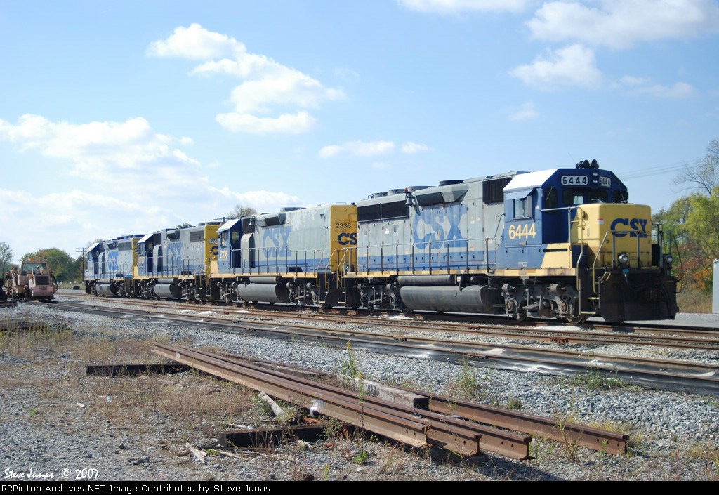 CSX 6444,2336,2727,6064